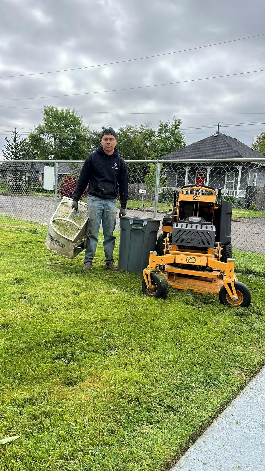 Gallery – Saenz Yard Services